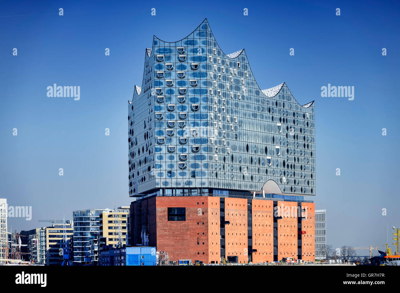 Elbe Philharmonic Hall High Resolution Stock Photography and Images - Alamy