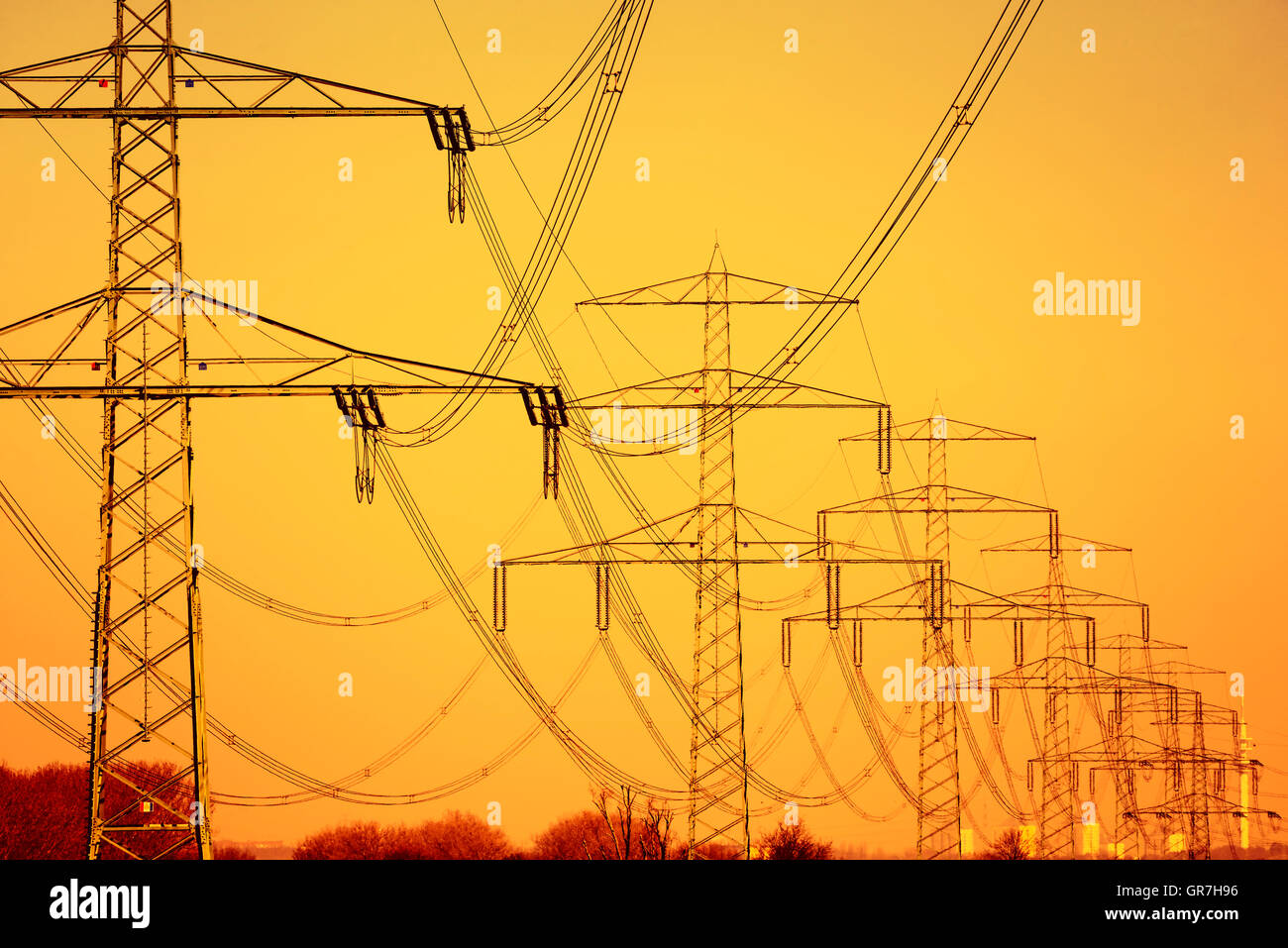 Sustainable energy and pylons hi-res stock photography and images - Alamy
