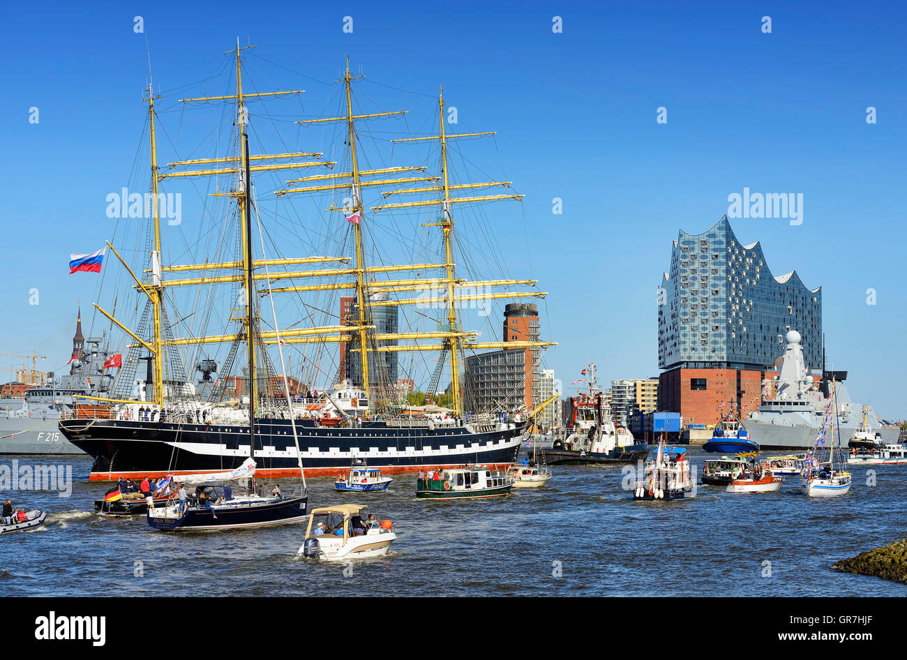 Russian sailing ship kruzenshtern in hi-res stock photography and ...