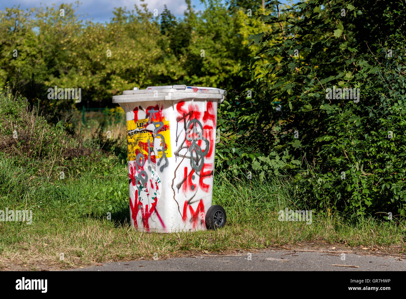 Residual Waste Stock Photos & Residual Waste Stock Images - Alamy
