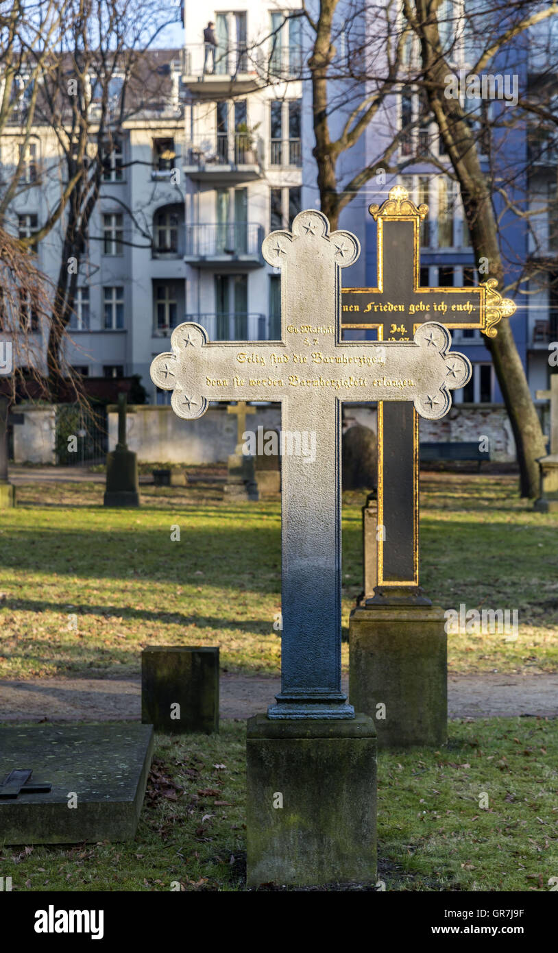 Silent grief in cemetery hi-res stock photography and images - Alamy