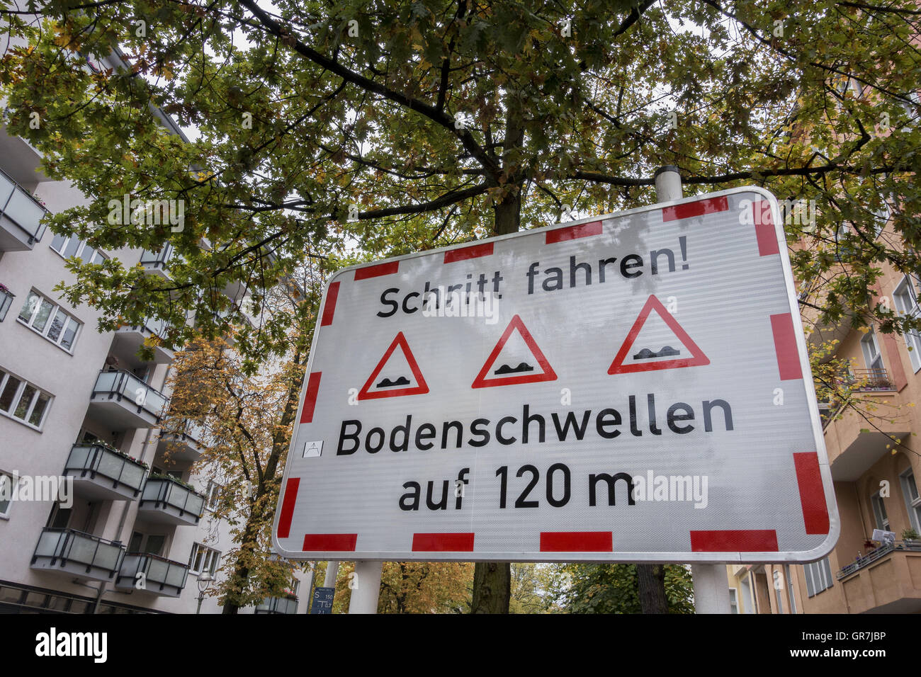 Indicative signs hi-res stock photography and images - Alamy