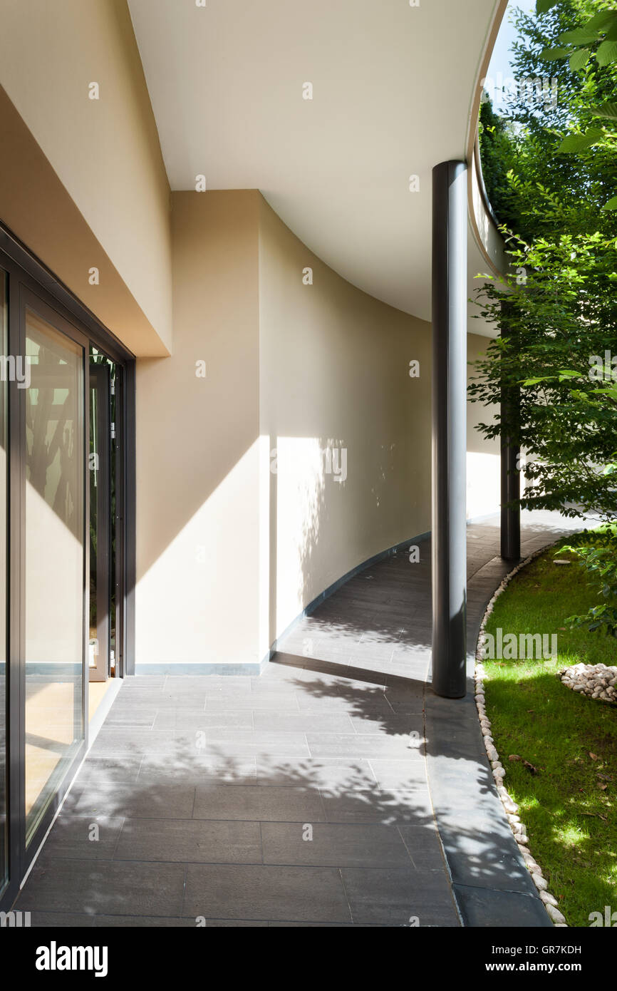 entrance of a modern building, outdoor Stock Photo - Alamy