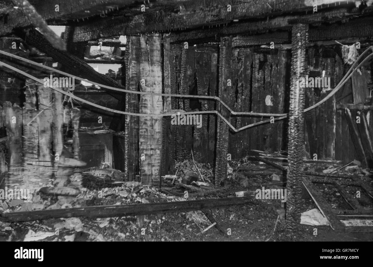 Documents fire Black and White Stock Photos & Images - Alamy