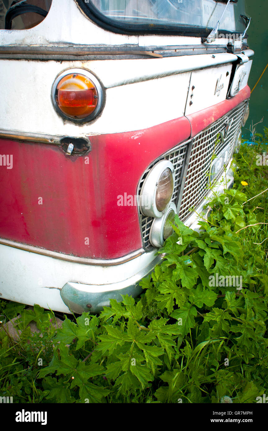 Bedford coach hi-res stock photography and images - Alamy