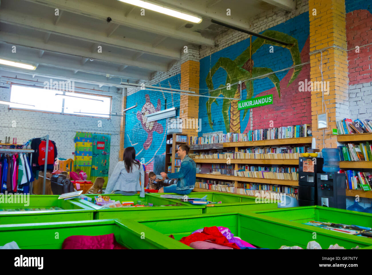 Paavli kaltsukas, second hand store, Tallinn, Harju county, Estonia ...