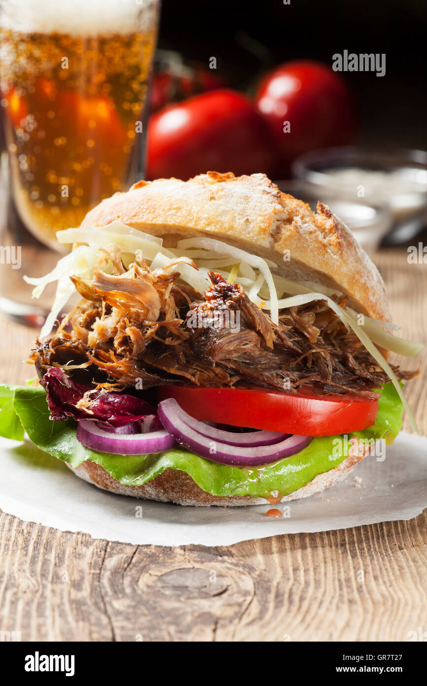 Pulled Pork Bun Stock Photo - Alamy