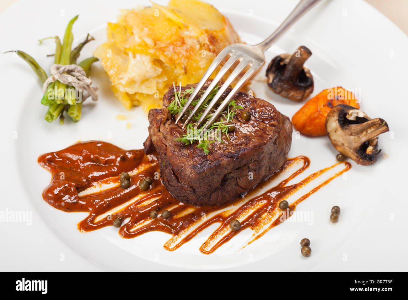Silver steak hi-res stock photography and images - Alamy
