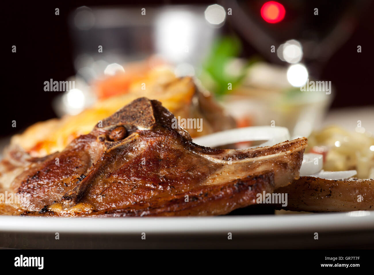 Lamb chop sauce hi-res stock photography and images - Alamy