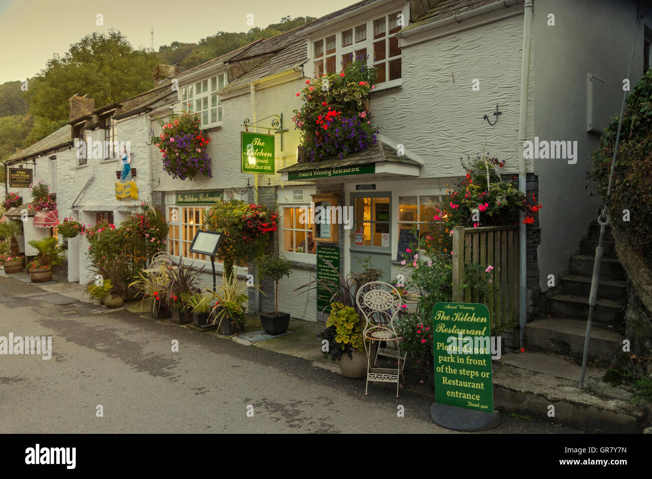 In The Main Street Of The Fishing Village Of Polperro Stock Photo - Alamy