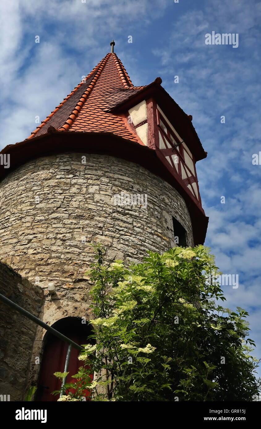 Twon towers hi-res stock photography and images - Alamy