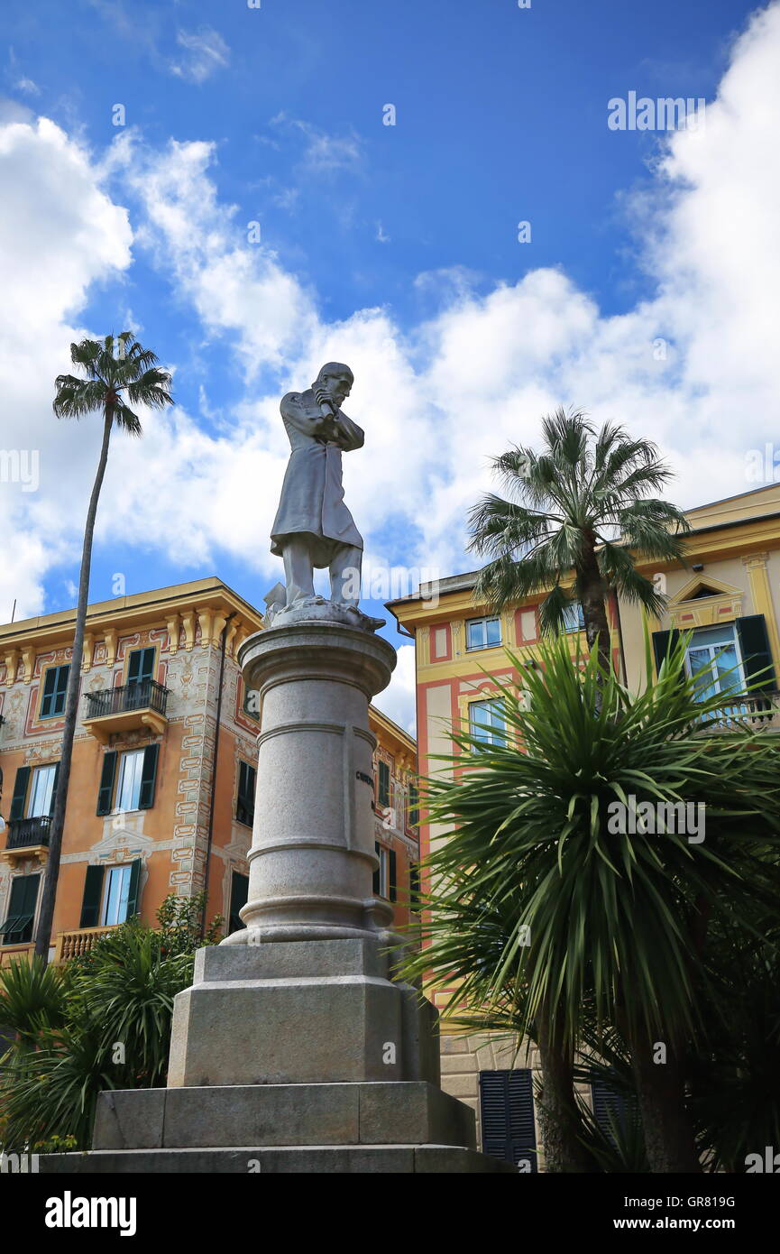 Giuseppe mazzini statue hi-res stock photography and images - Alamy