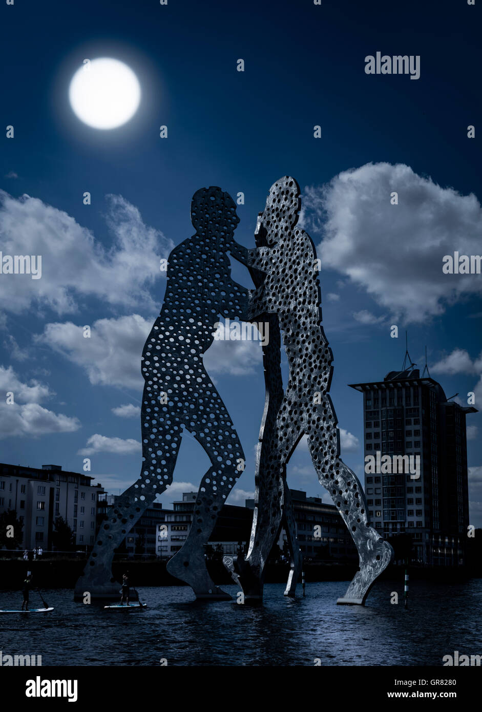Molecules man sculpture hi-res stock photography and images - Alamy