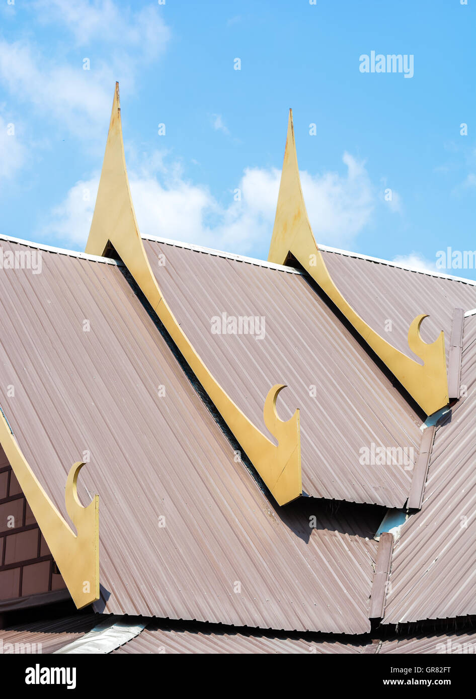 Thai temple ceramic roof with Thai style building Stock Photo - Alamy