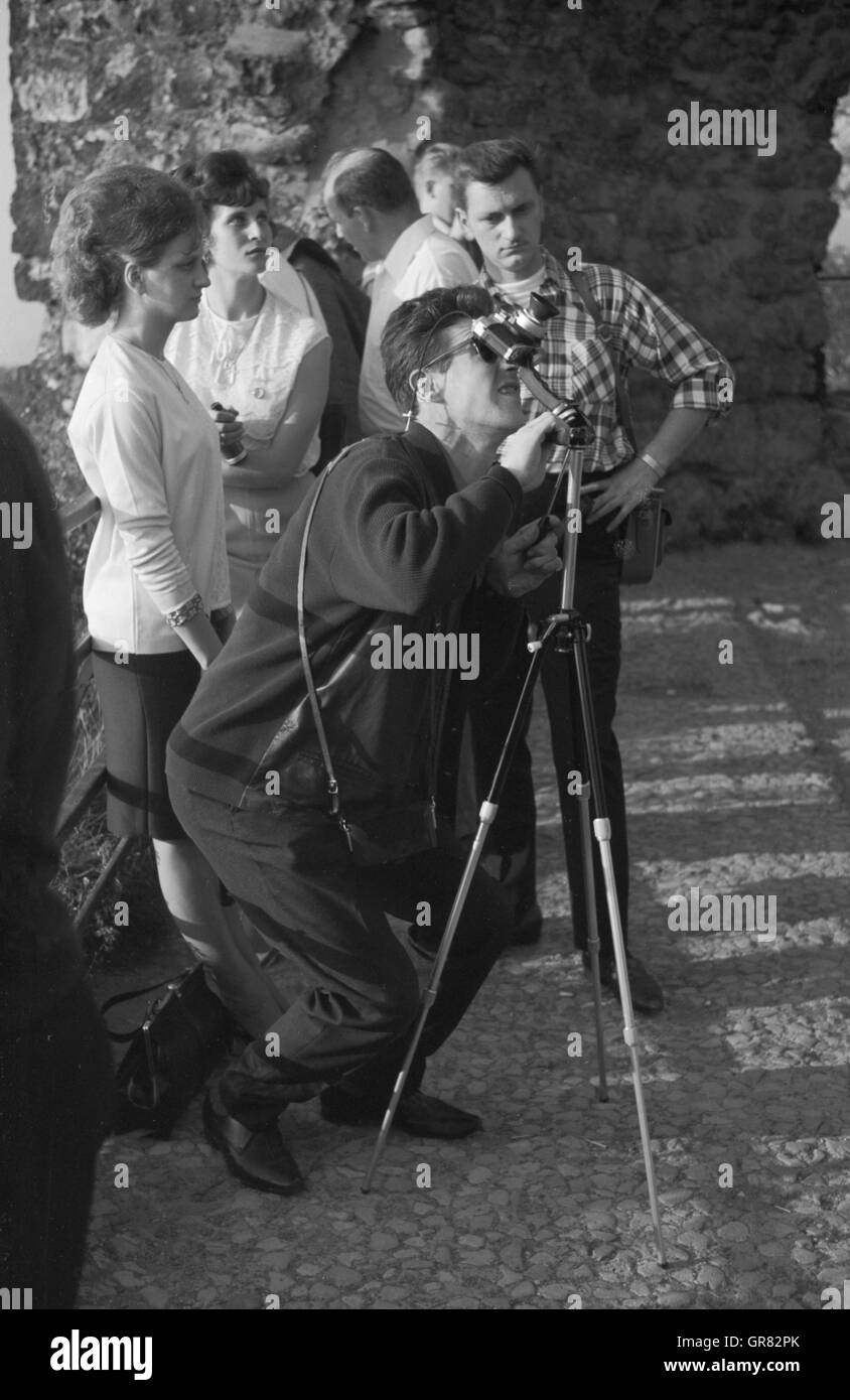 Human interest women Black and White Stock Photos & Images - Alamy