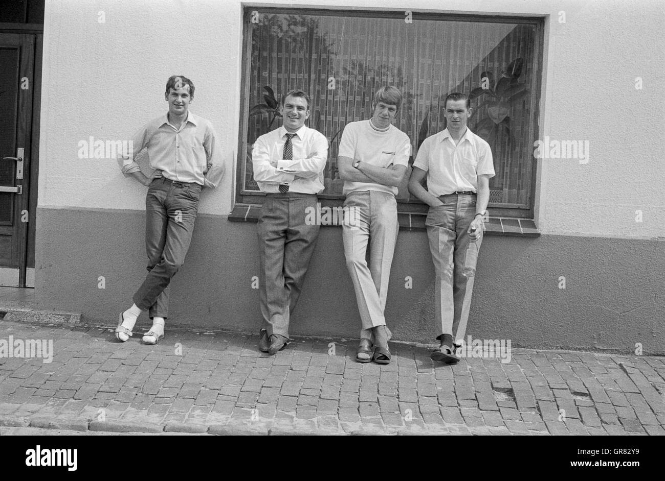 Male observer hi-res stock photography and images - Alamy