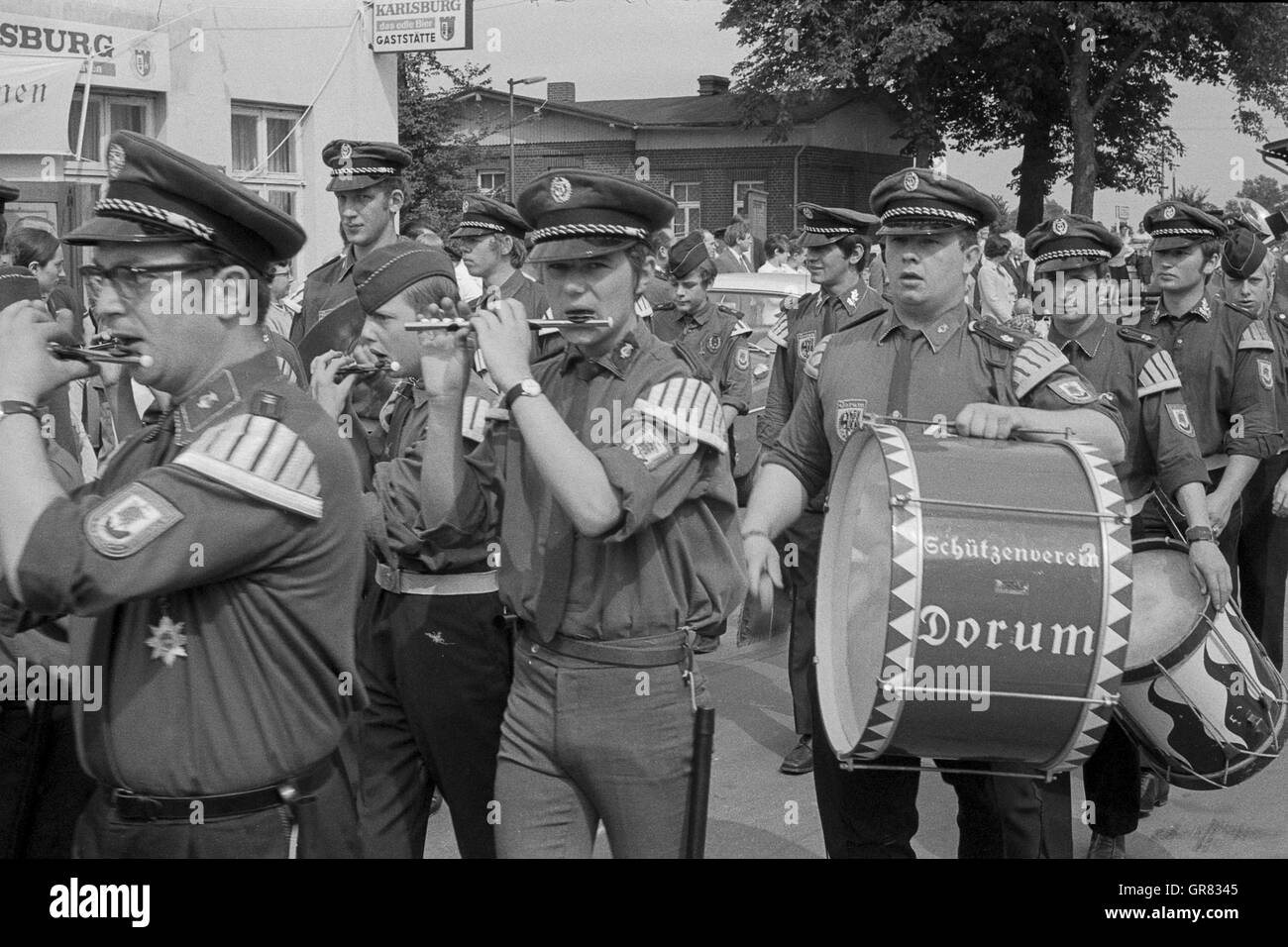 Music history Black and White Stock Photos & Images - Alamy