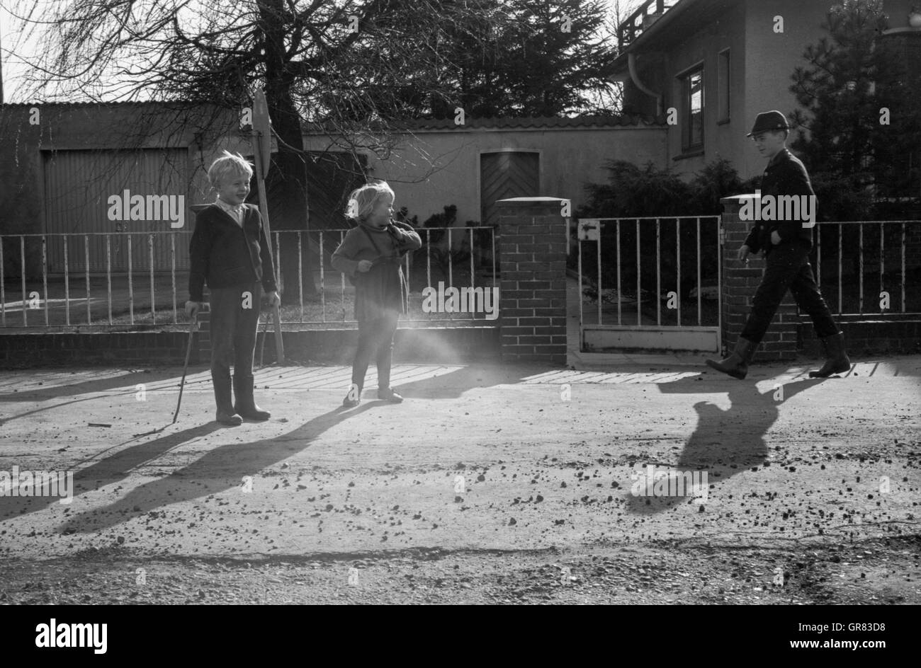 1967 children hi-res stock photography and images - Alamy