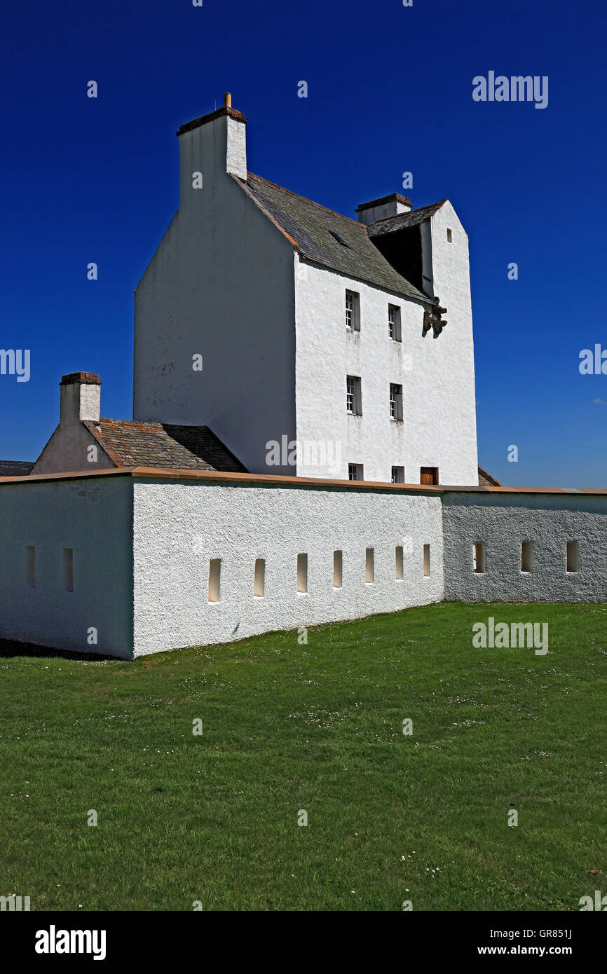 Corgarff castle hi-res stock photography and images - Alamy