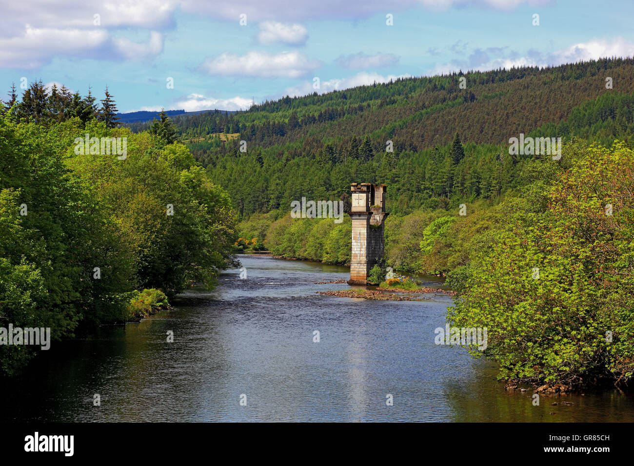 River Oich High Resolution Stock Photography and Images - Alamy