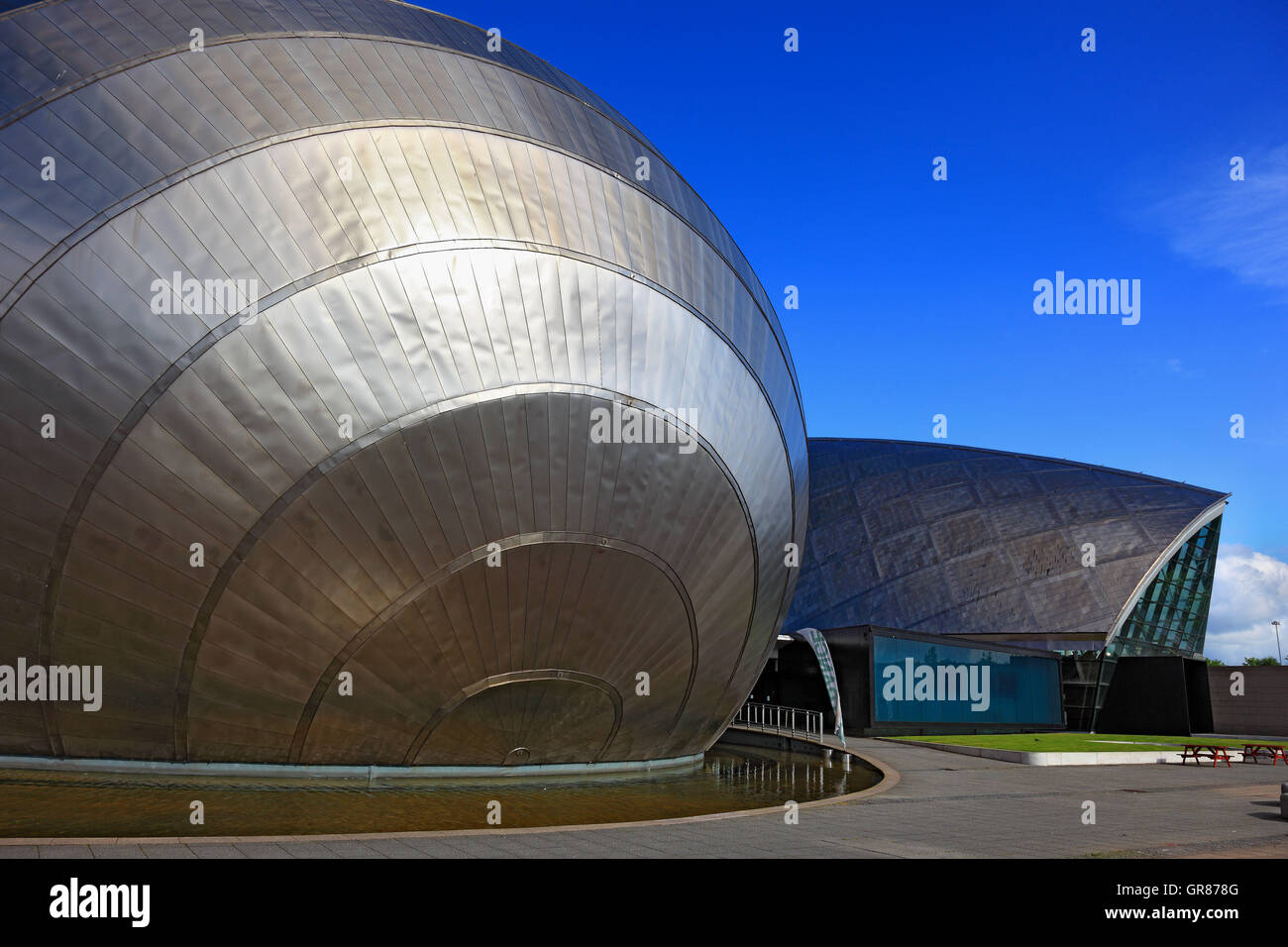 Scotland, city of Glasgow, building of the Science Center, science ...
