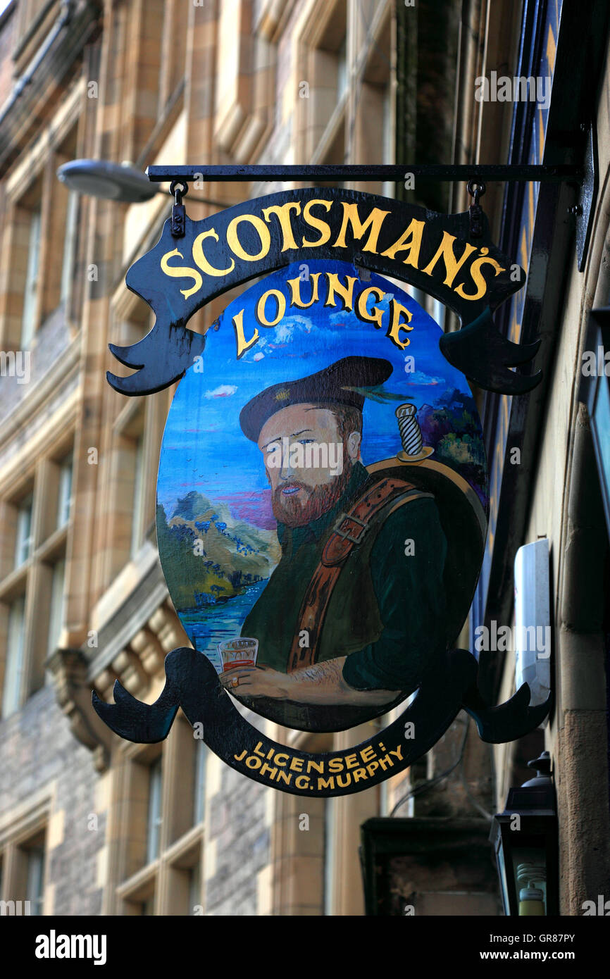 The scotsmans lounge hi-res stock photography and images - Alamy