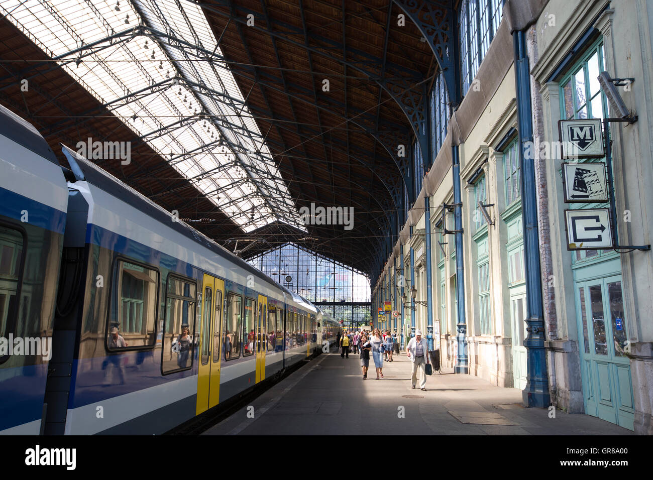 Budapest-Nyugati Railway Station, which stands alongside Grand ...