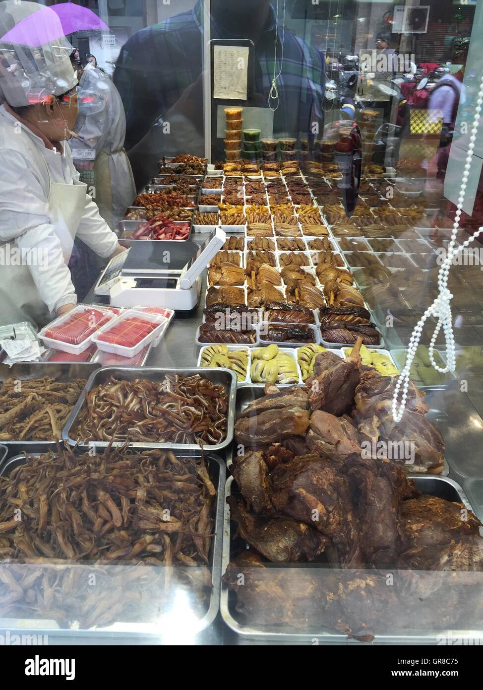 Butcher shop window display hi-res stock photography and images - Alamy