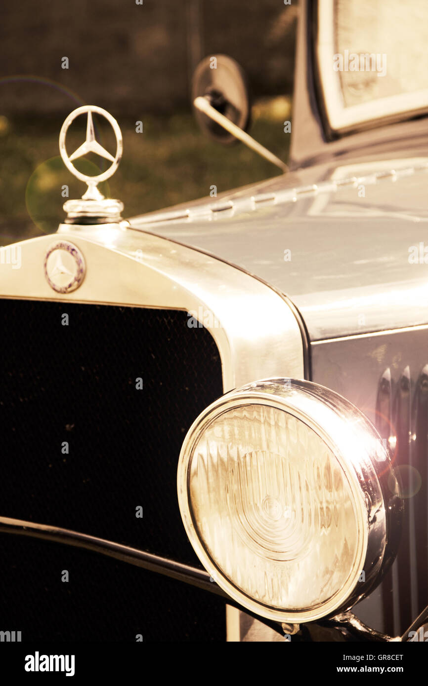 Mercedes oldtimer hi-res stock photography and images - Alamy
