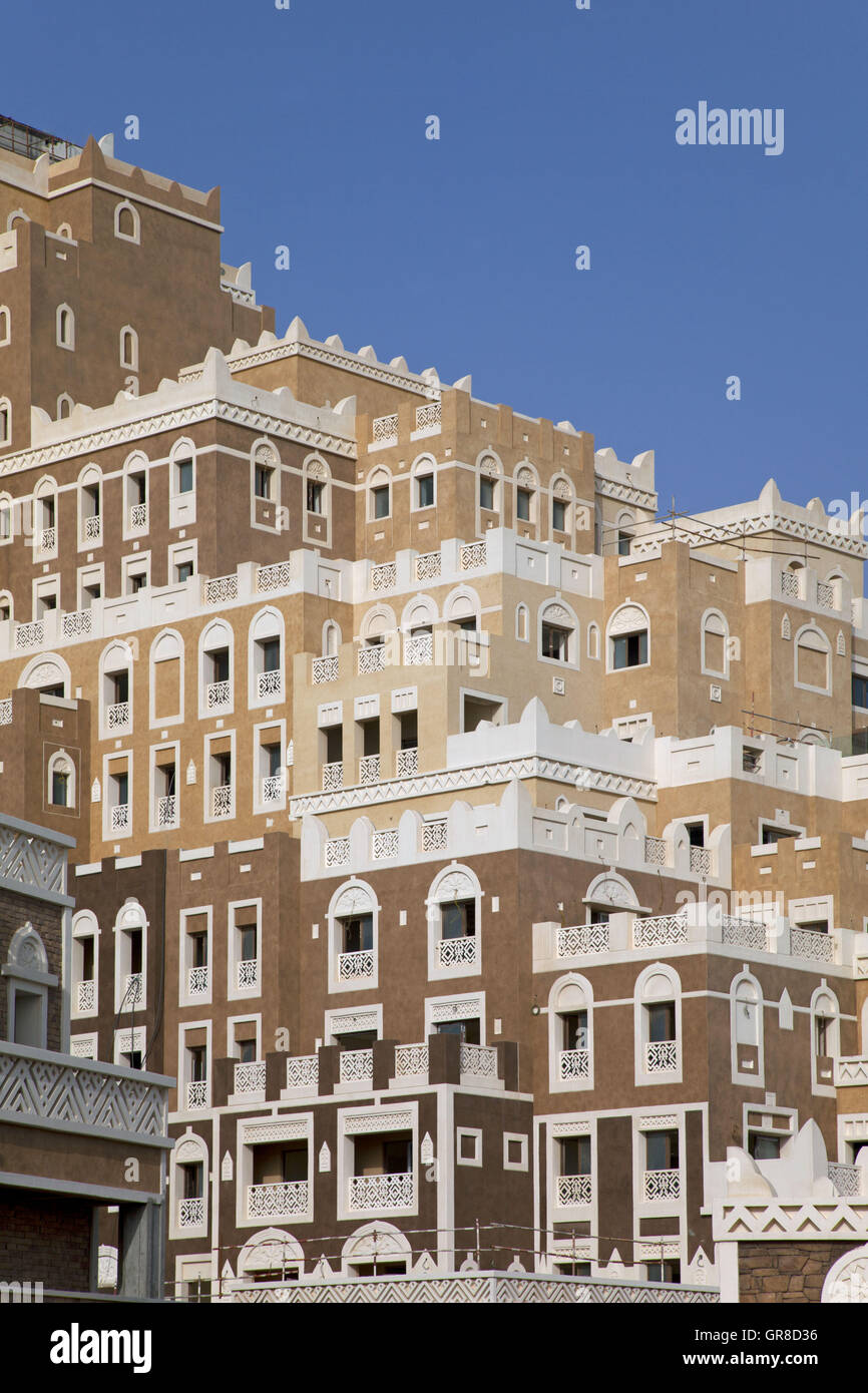 Arabia house facade hi-res stock photography and images - Alamy