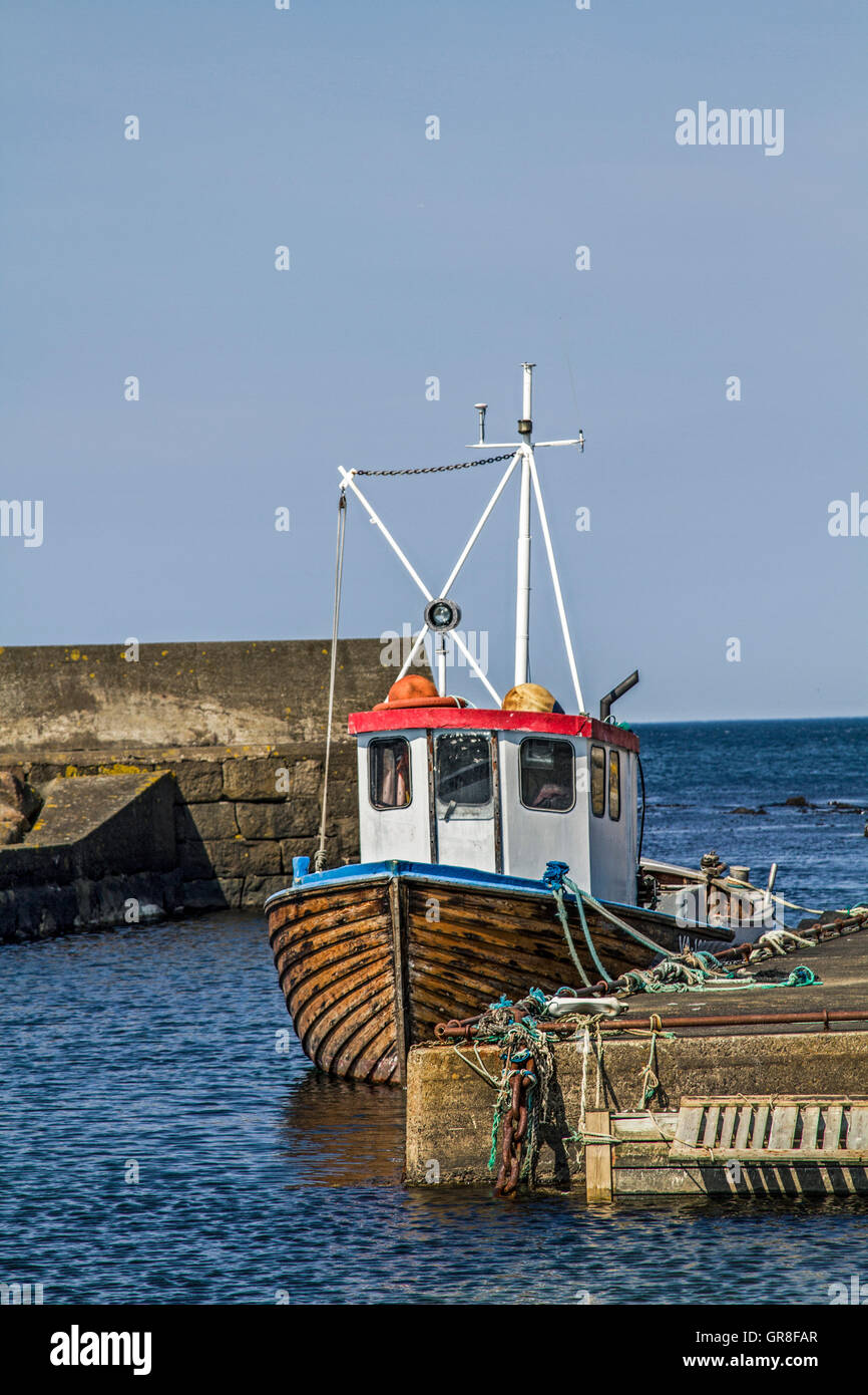 Trawler In The Port Of Penne On The Norwegian Coast Stock Photo - Alamy