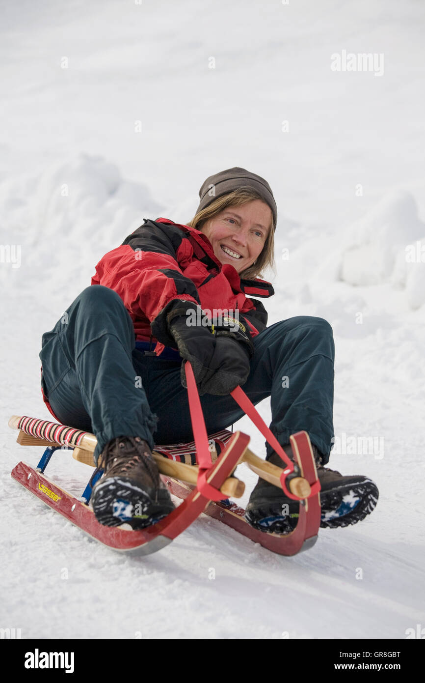 Rodelschlitten hi-res stock photography and images - Alamy