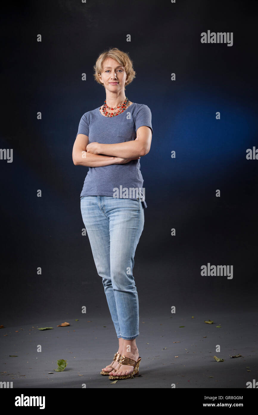 British bee hi-res stock photography and images - Alamy