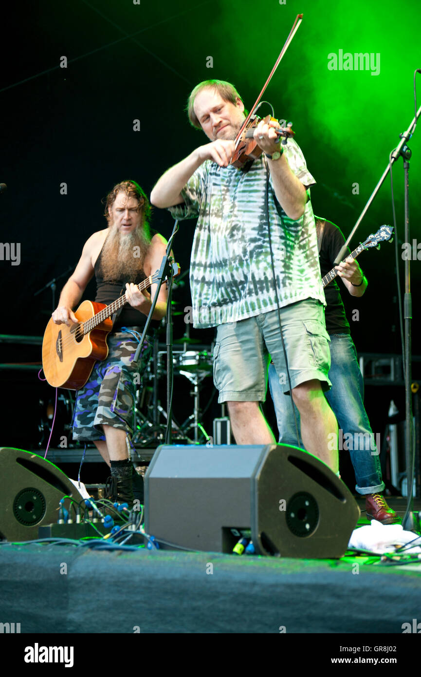 June 25 hi-res stock photography and images - Alamy