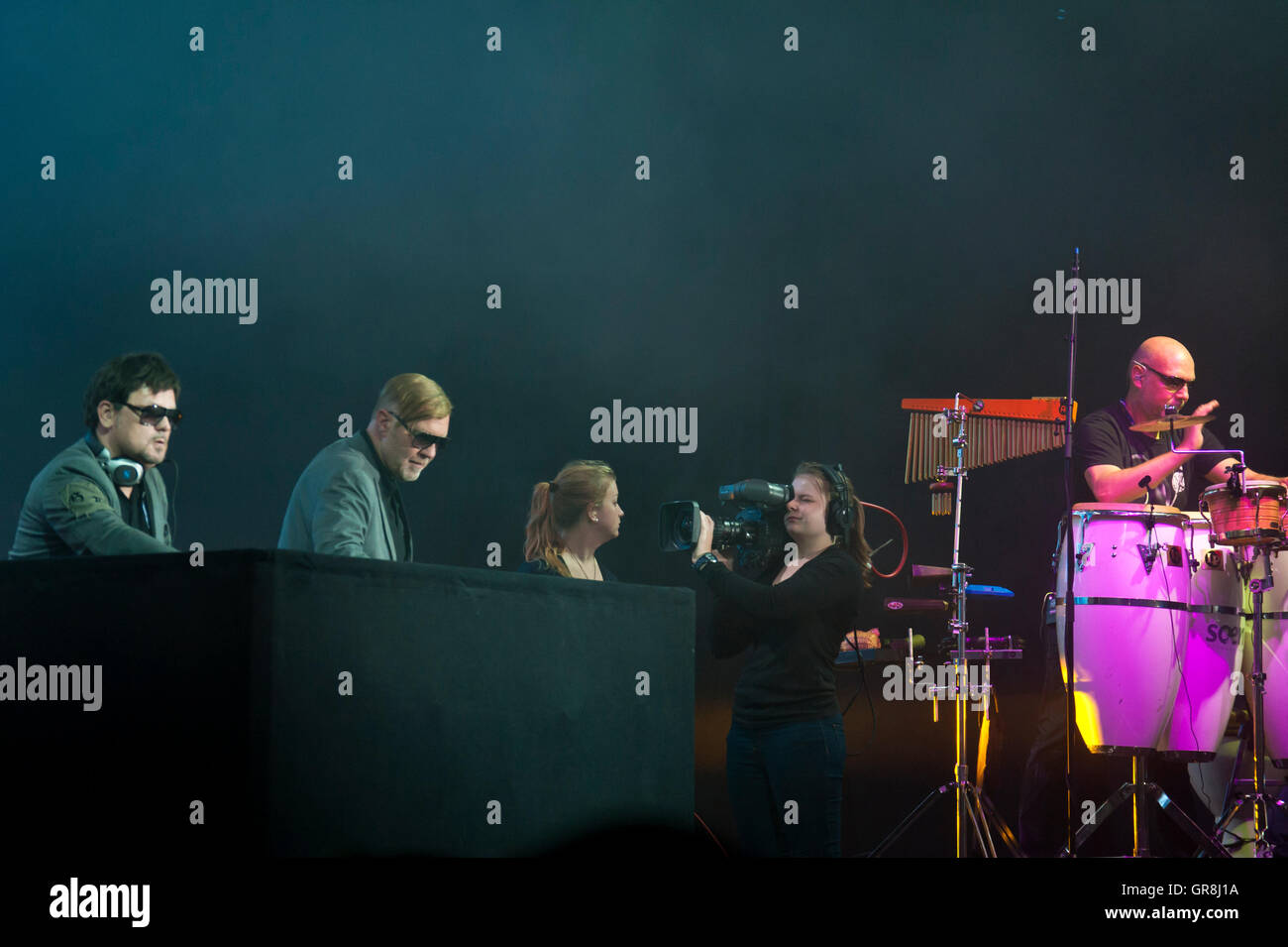 Germany club party hi-res stock photography and images - Alamy