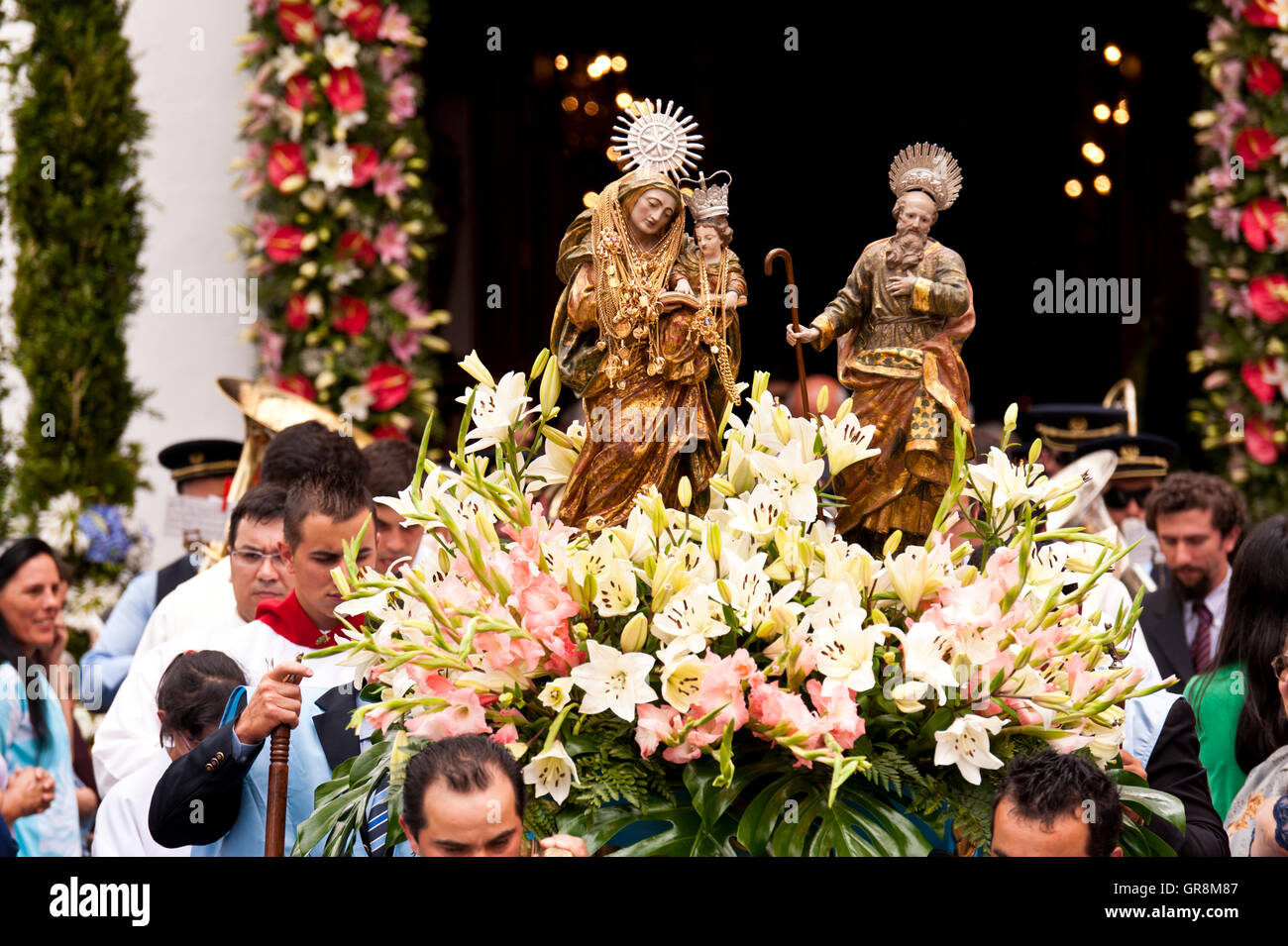 Procession In Santana On Madeira Stock Photo - Alamy