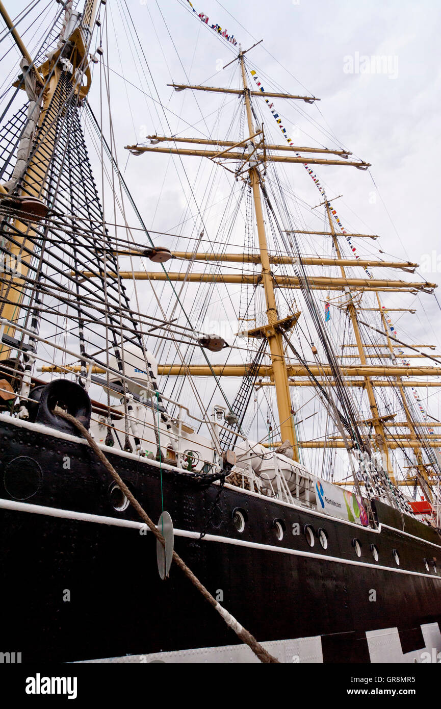 Tall Ship Kruzenshtern In The Port Of Kiel Stock Photo - Alamy