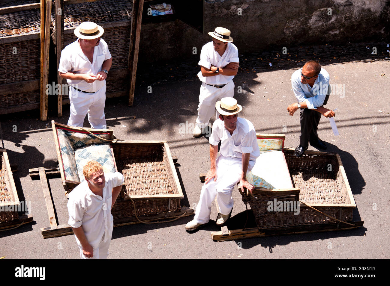 Monte madeira portugal men hi-res stock photography and images - Alamy