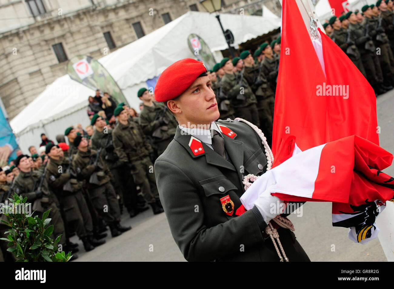Representing the military tradition of the guard hi-res stock ...