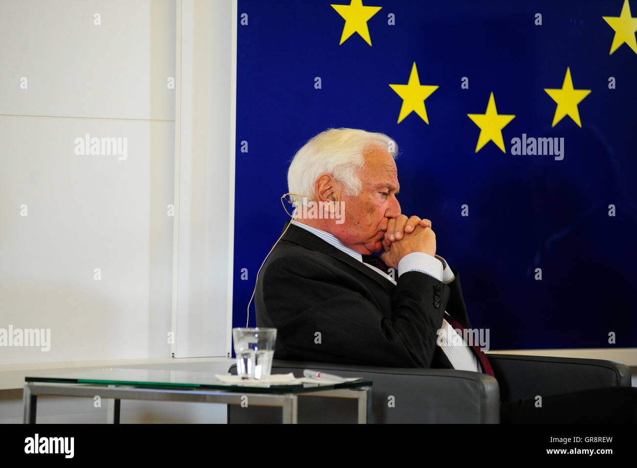 Dialogue With Ioan Holender Stock Photo - Alamy