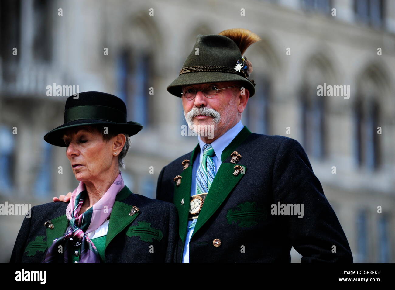 Usages and customs hi-res stock photography and images - Alamy