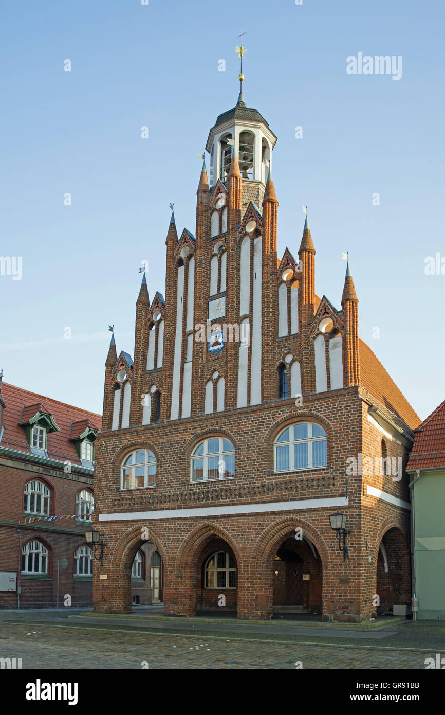 Grimmen hi-res stock photography and images - Alamy