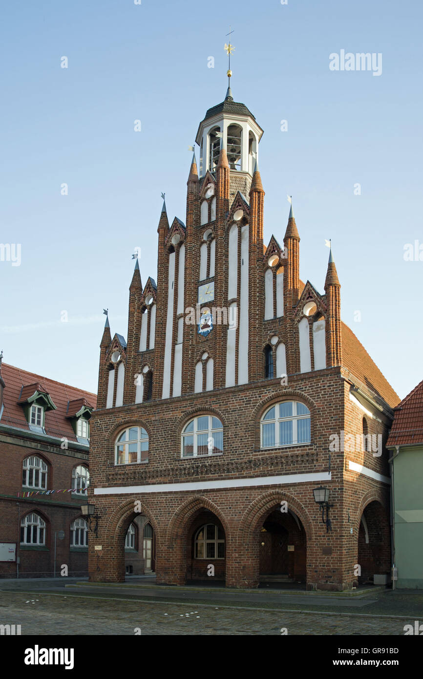 Grimmen hi-res stock photography and images - Alamy