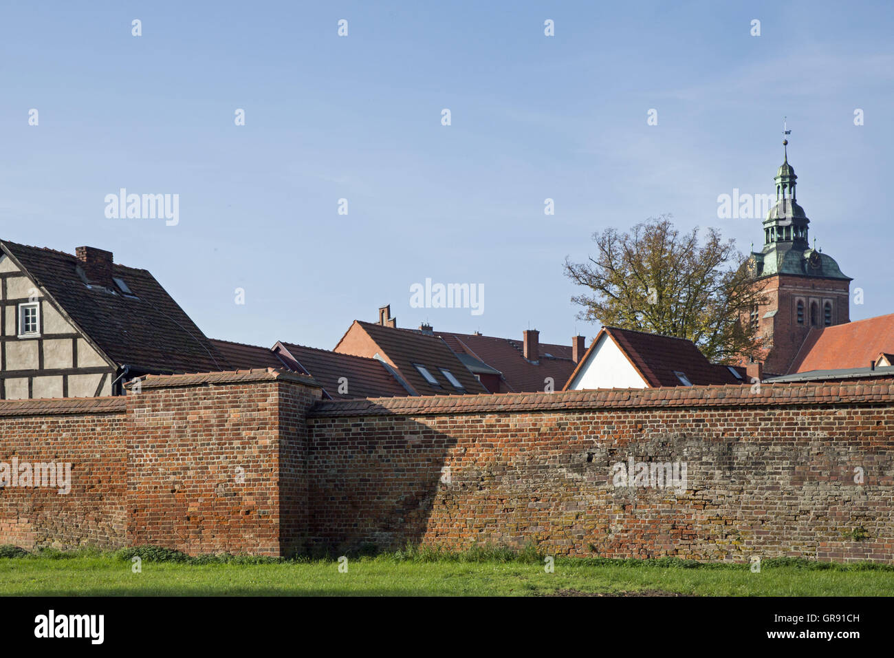 Ramparts Of The Old Town Of Wittstock Dosse With Towers In The Fall ...