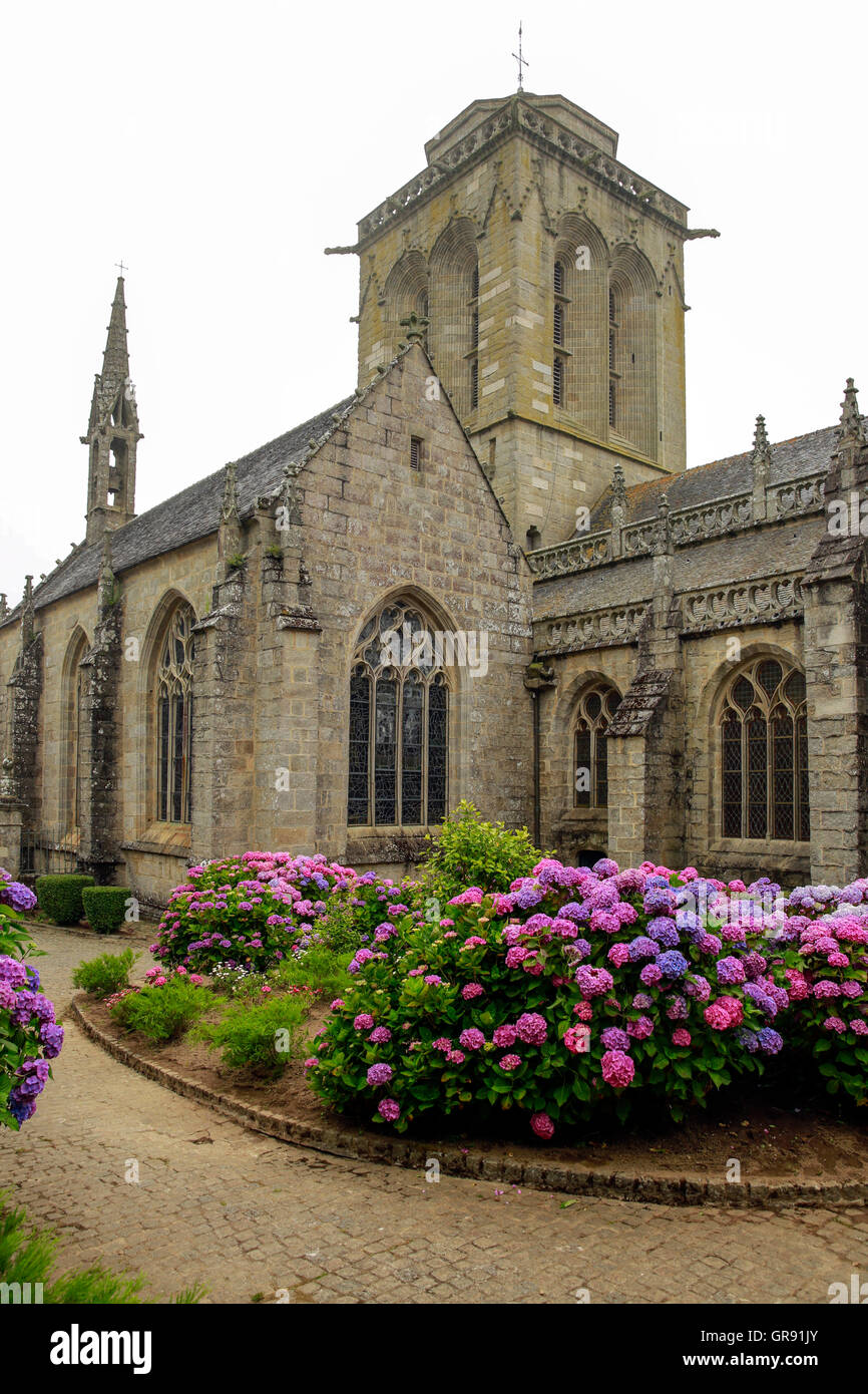 St.Ronan Church In Locronan, Finistere, Brittany Stock Photo - Alamy