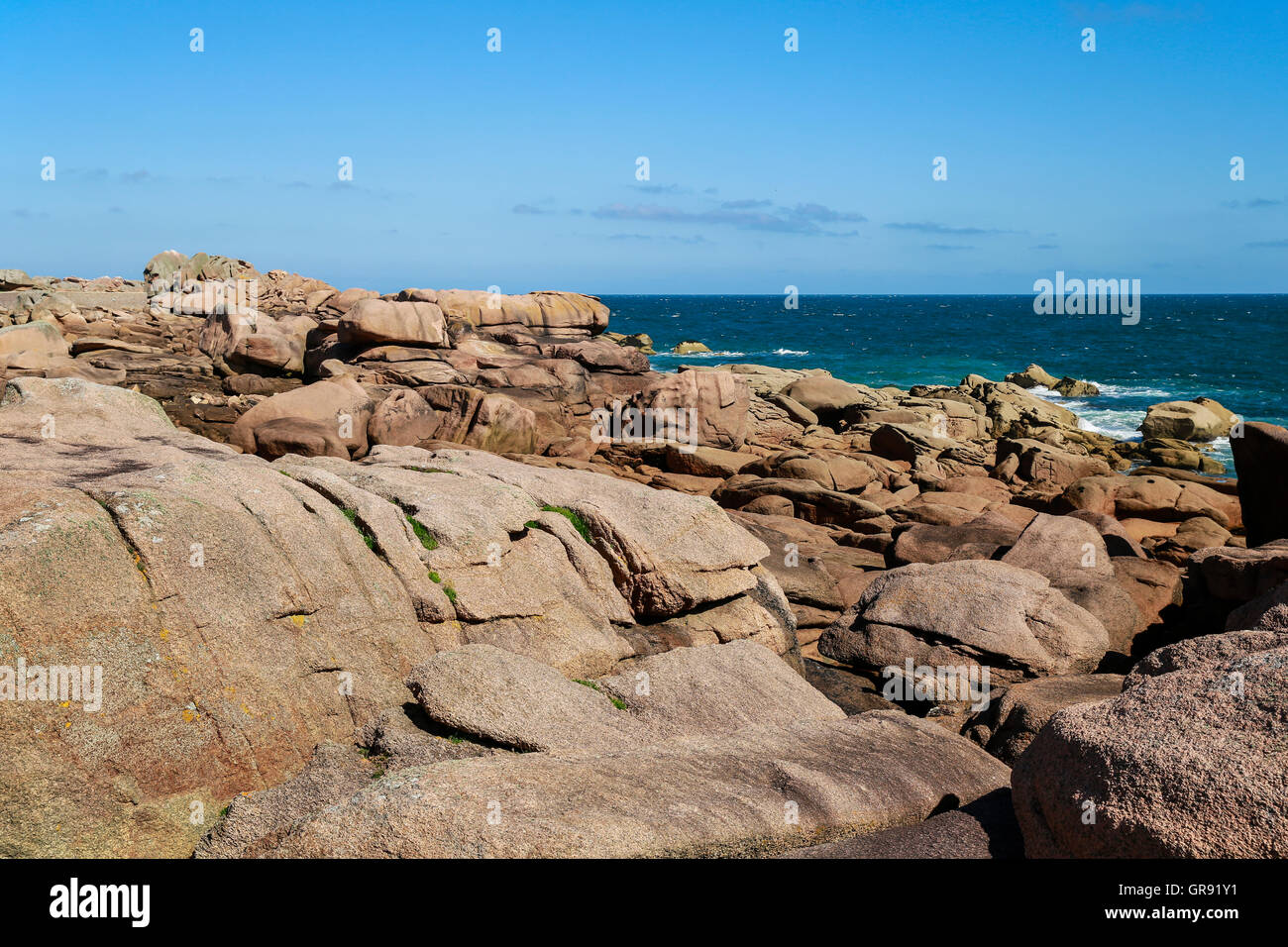 Rocks On The Pink Granite Coast, Brittany, France Stock Photo - Alamy