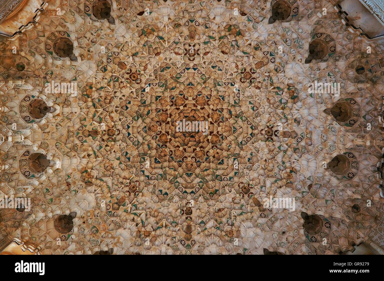 Low Angle View Of Ceiling Stock Photo - Alamy