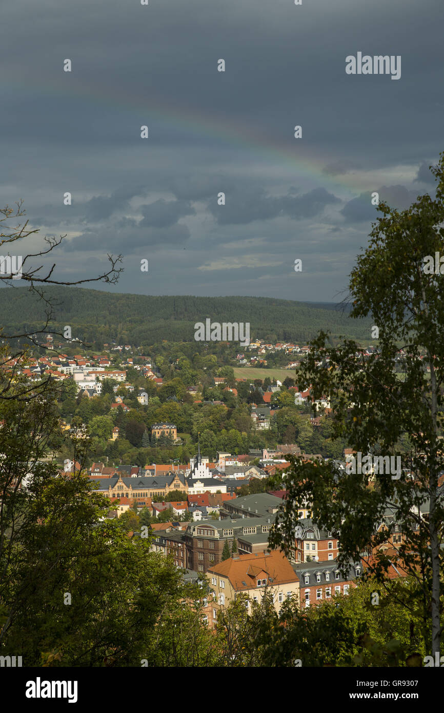 Overcast skies hi-res stock photography and images - Alamy