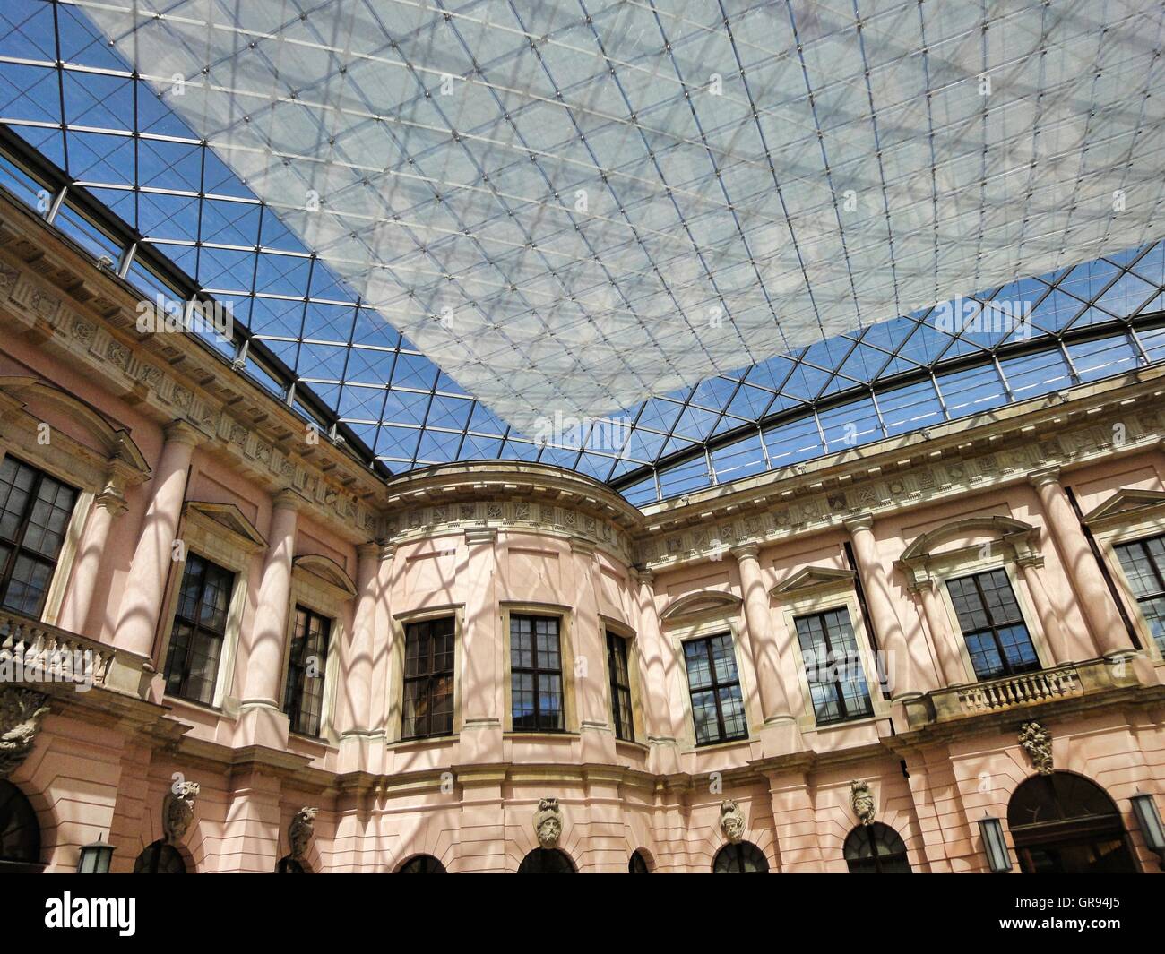 Historisches material hi-res stock photography and images - Alamy