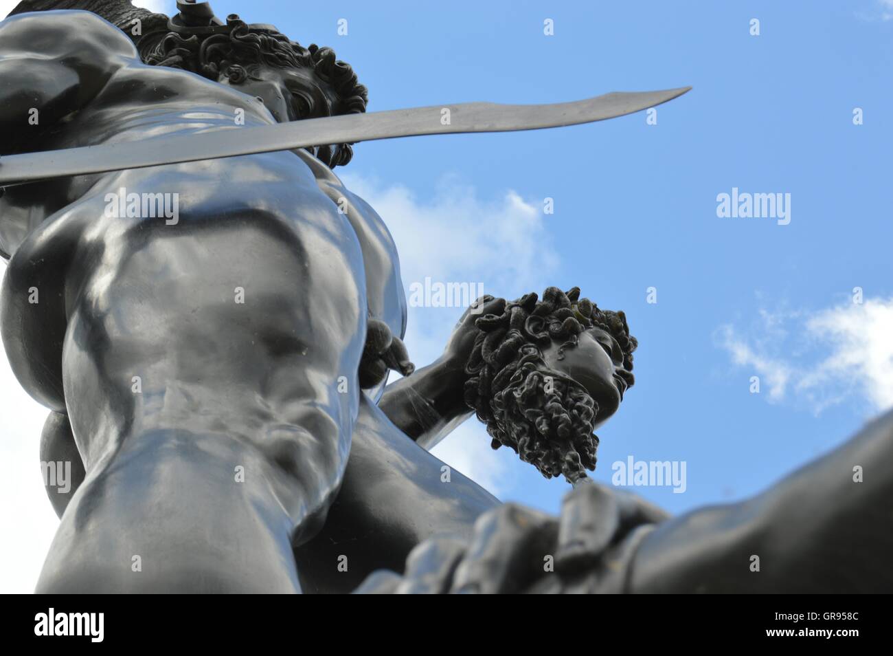Perseus with the head of the medusa hi-res stock photography and images ...